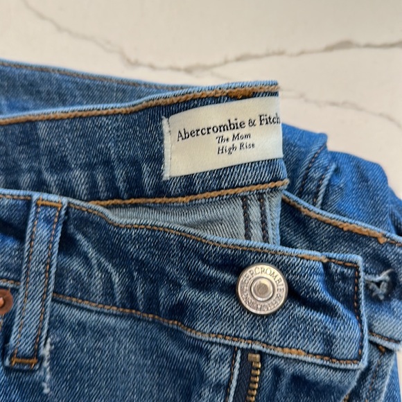 Abercrombie & Fitch | Jeans | Abercrombie Mom High Rise Jean Extra Long ...